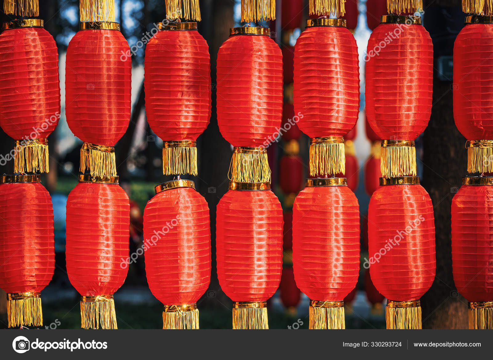 Red chinese lanterns for the chinese new year — Stock Photo © LP2tudio ...