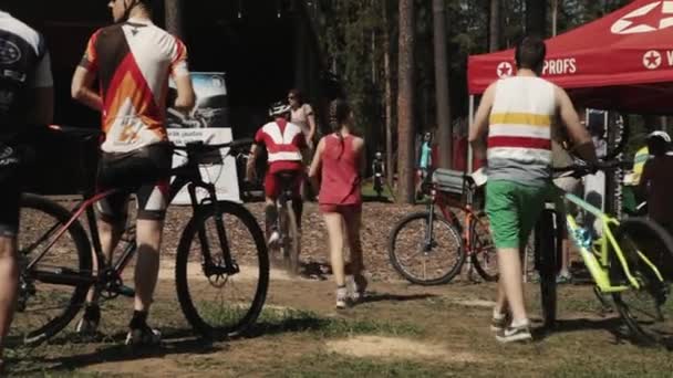 23,215 철 남자 Videos, Royalty-free Stock 철 남자 Footage | Depositphotos