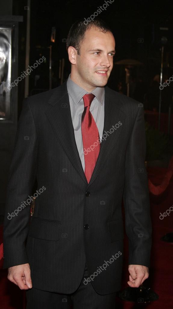 El actor Jonny Lee Miller — Foto editorial de stock © PopularImages ...