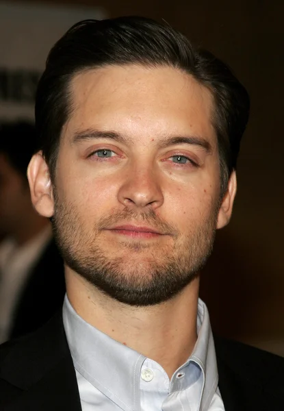 Daniel Radcliffe Elijah Wood Tobey Maguire