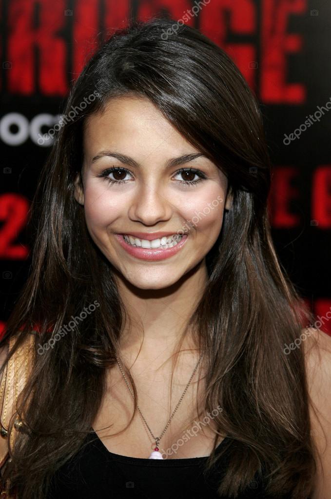 Actress Victoria Justice — Stock Editorial Photo © PopularImages #127394920