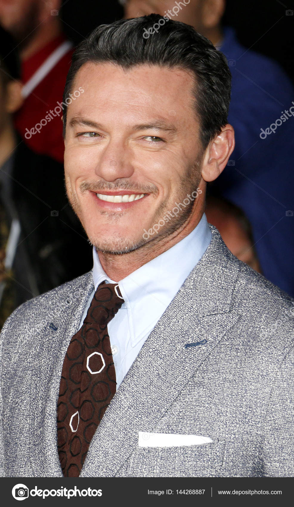 Actor Luke Evans – Stock Editorial Photo © PopularImages #144268887