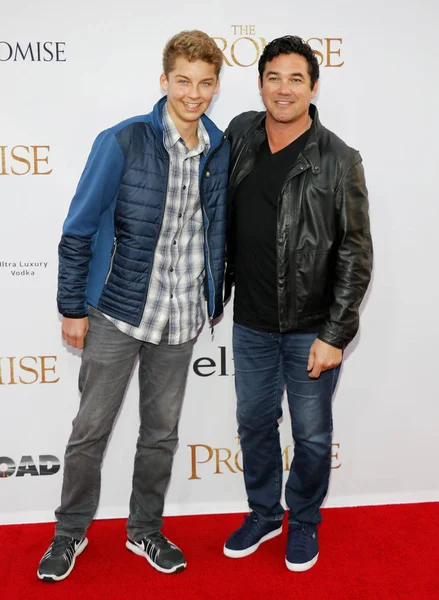 Dean Cain, Mom and son Christopher Cain – Stock Editorial Photo © s ...