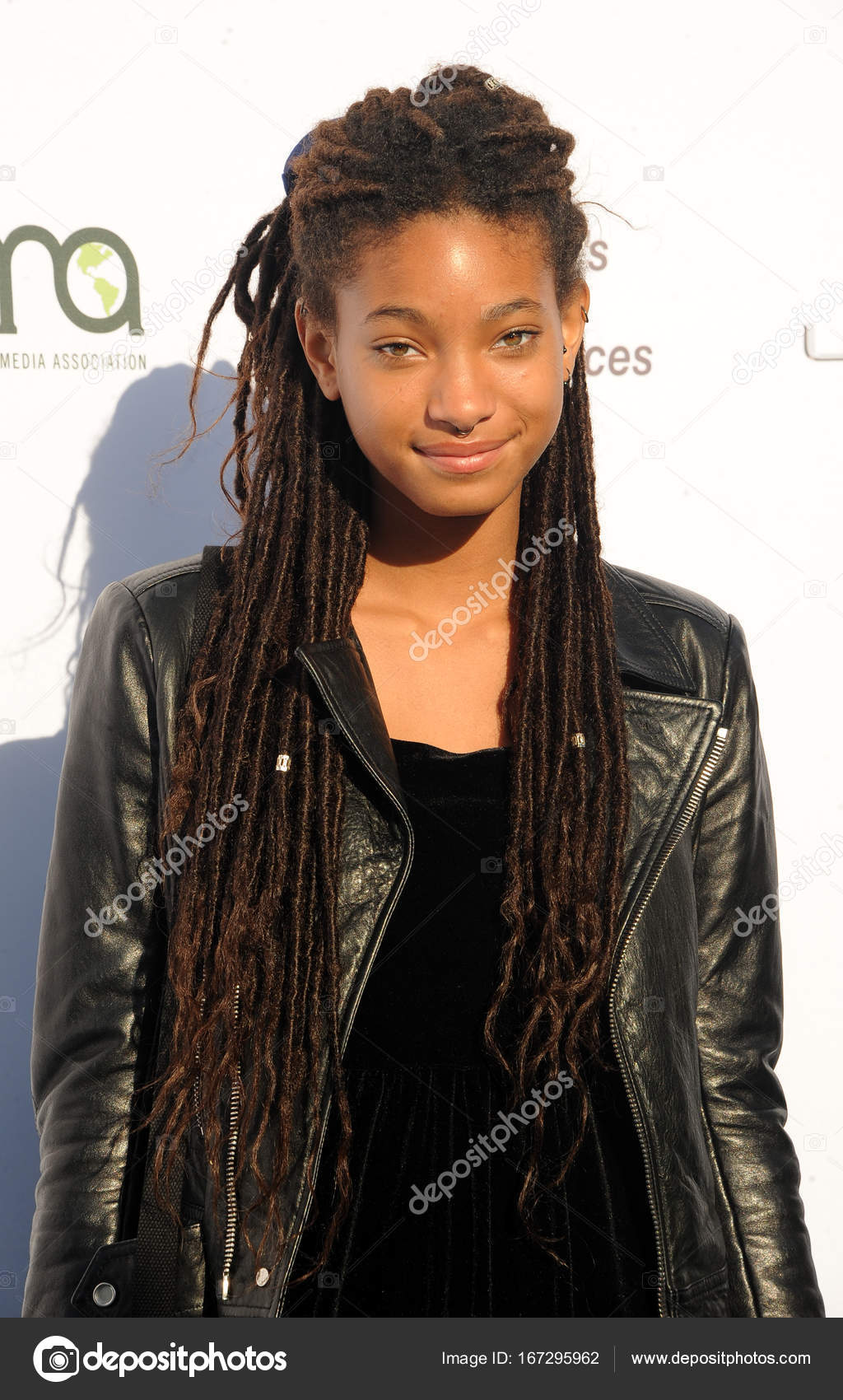 Cantor Willow Smith — Fotografia de Stock Editorial © PopularImages ...