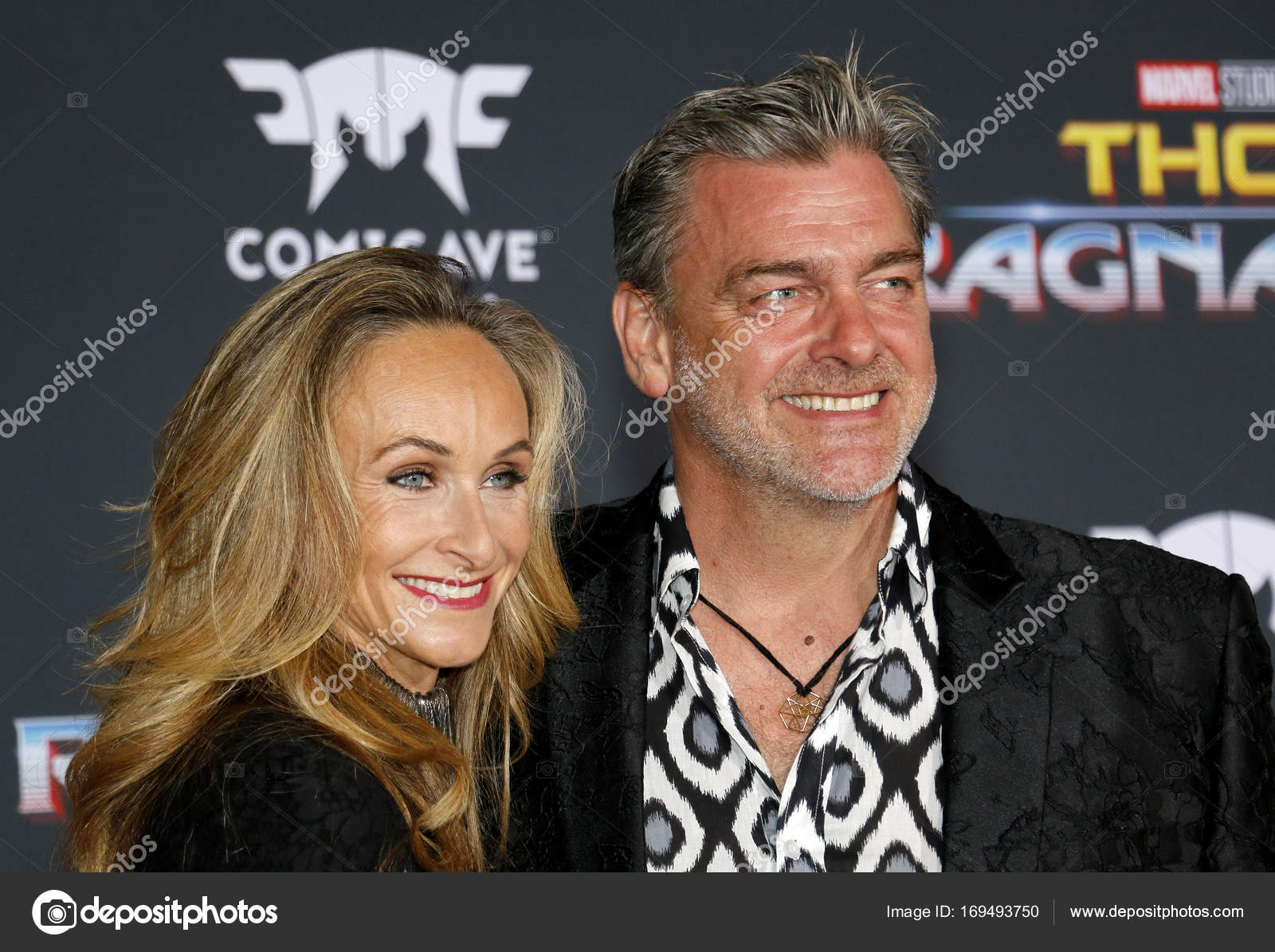 Ray Stevenson Wife