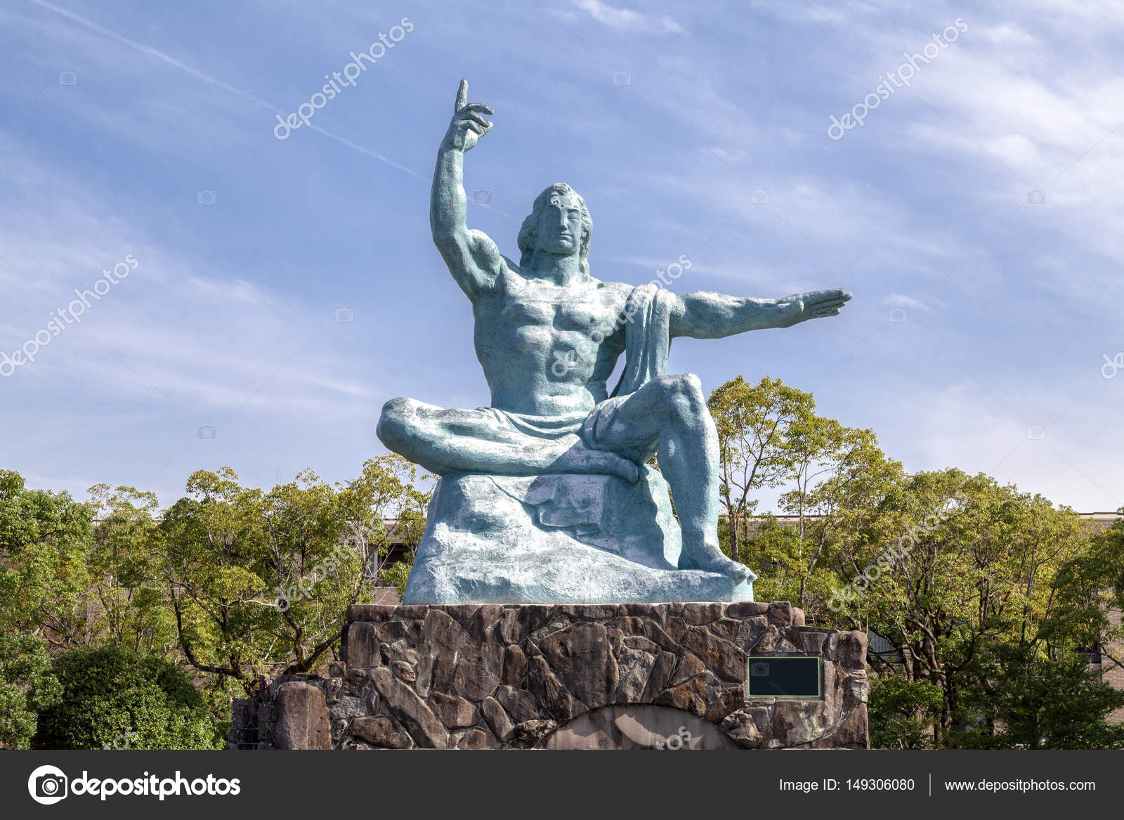 Nagasaki Peace Statue