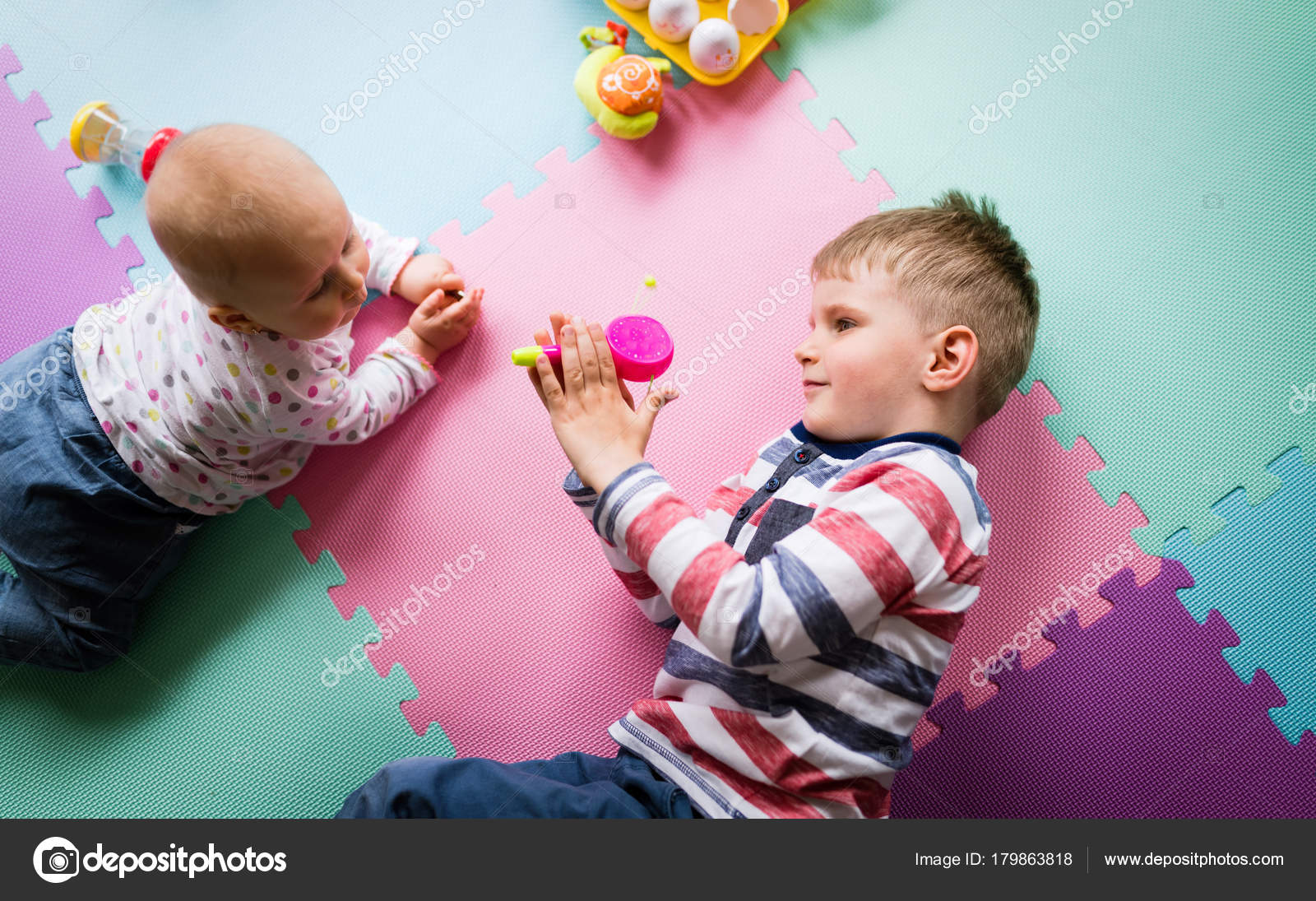 Cute little children playing — Stock Photo © nd3000 #179863818