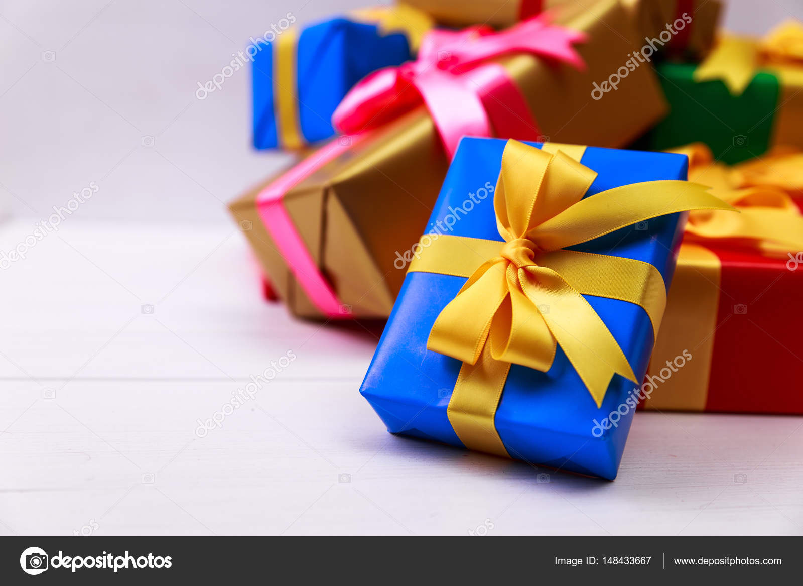Gift boxes with bow and ribbon. Present packages. Stock Photo by ...