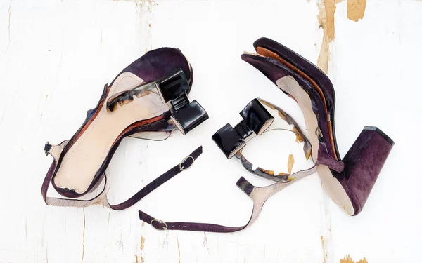 Broken shoe Stock Photos, Royalty Free Broken shoe Images | Depositphotos