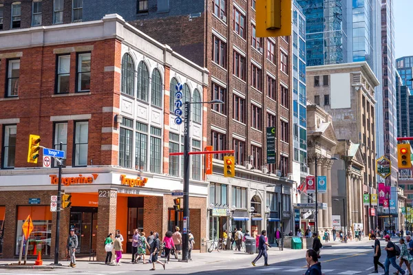 Imágenes de Calles de toronto, fotos de Calles de toronto sin royalties ...