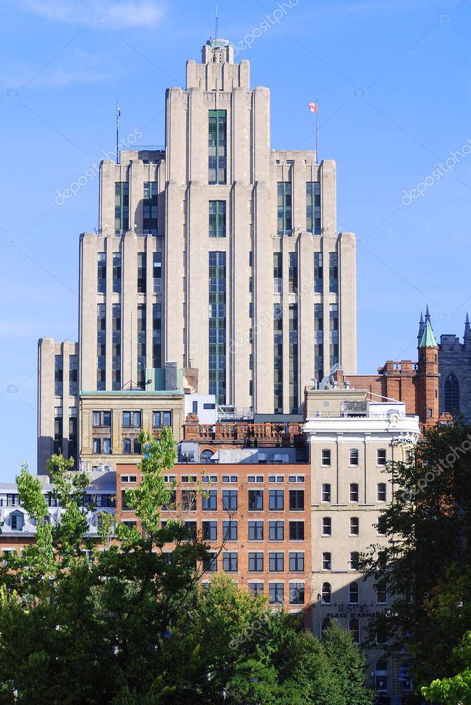 El Edificio Aldred (en francés: Edifice Aldred; también conocido como ...
