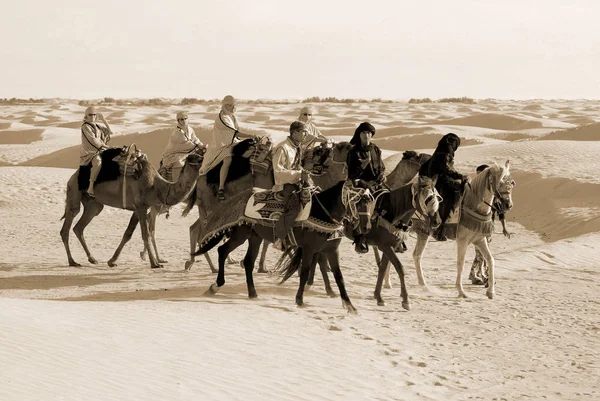The arab caravans Stock Photos, Royalty Free The arab caravans Images ...
