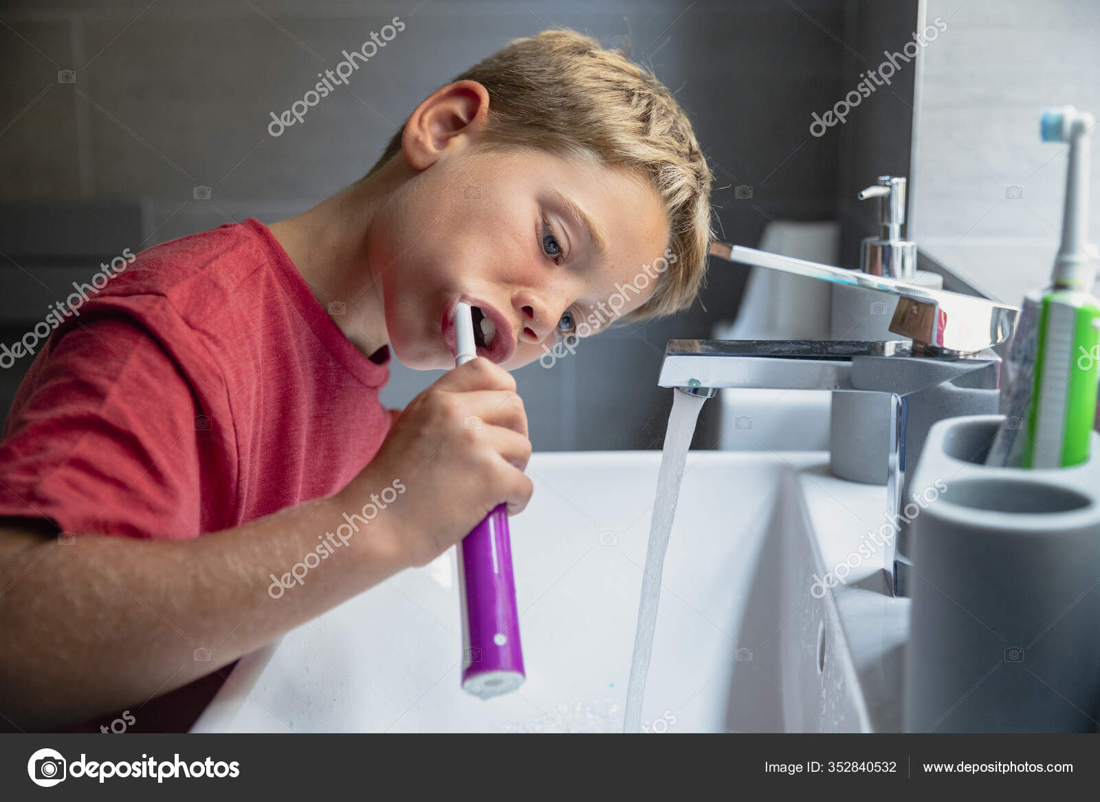 Side View Shot Young Boy Brushing His Teeth Sink — Stock Photo ...