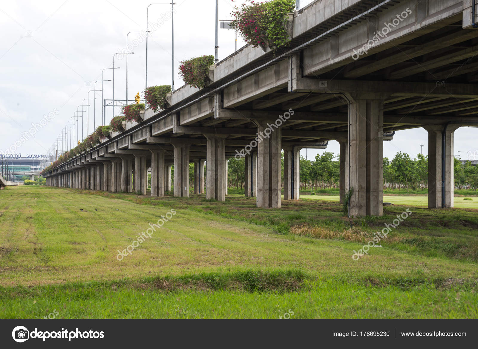 Cement bridge infra structure Stock Photo by ©sorranop.k 178695230