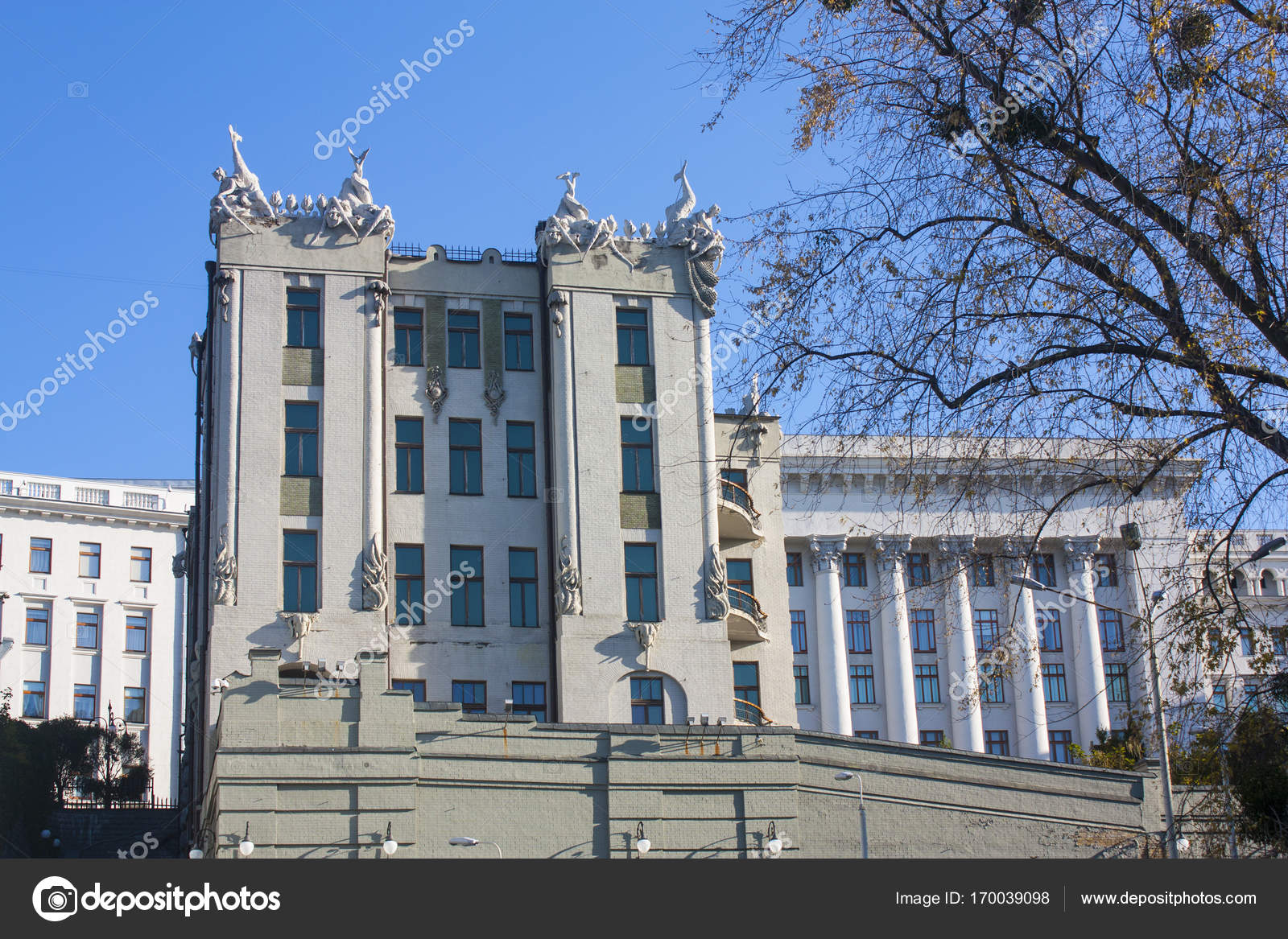 House with chimeras in Kiev, Ukraine — Stock Photo © Lindasky76 #170039098