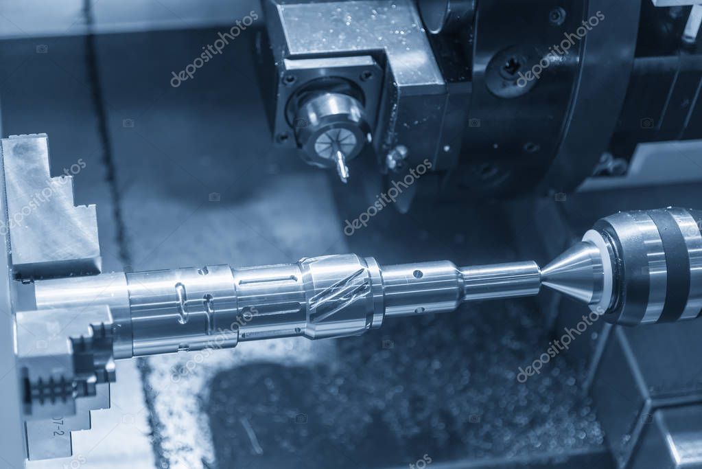 La m quina de torno CNC 2024