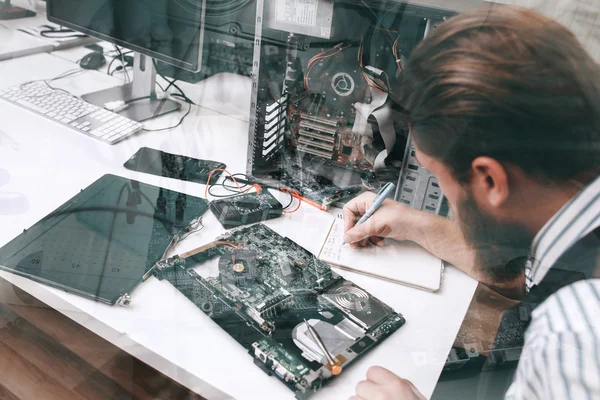 Computer diagnostic Images - Search Images on Everypixel