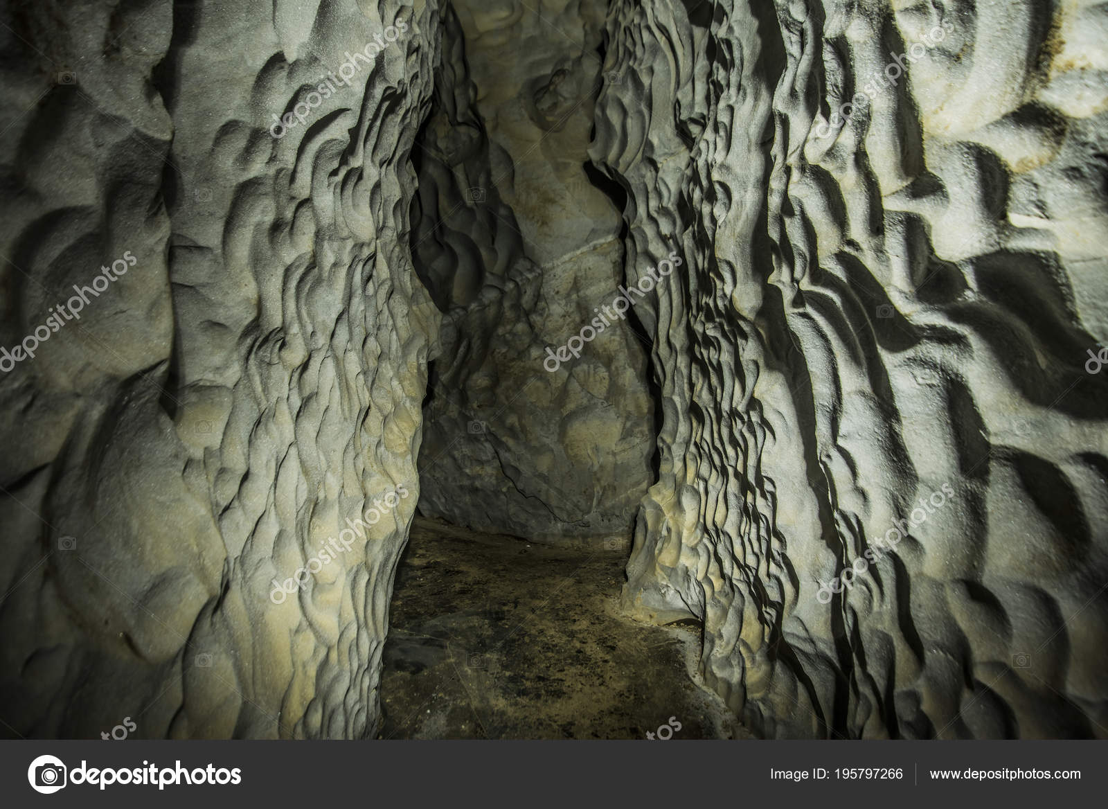 Dark Cave Texture