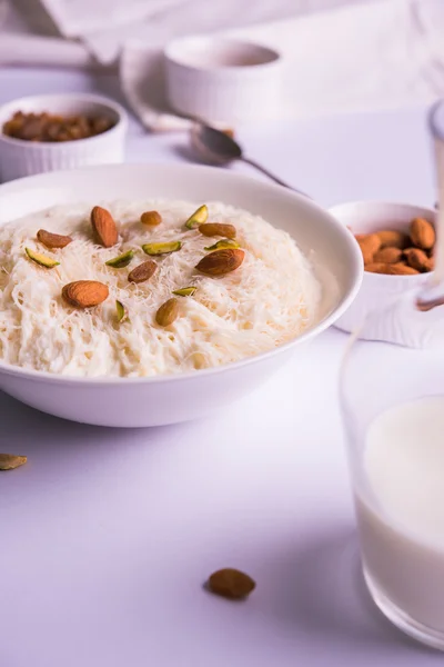 Sutarfeni image | Indian sweet sutarfeni or sutar feni or firni or ...