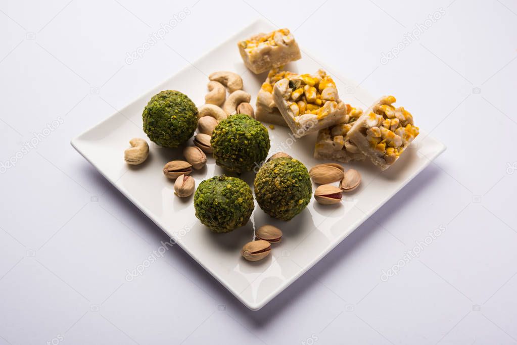 Fechas bolas de avena / No cocinar picaduras de energía / azafrán ...