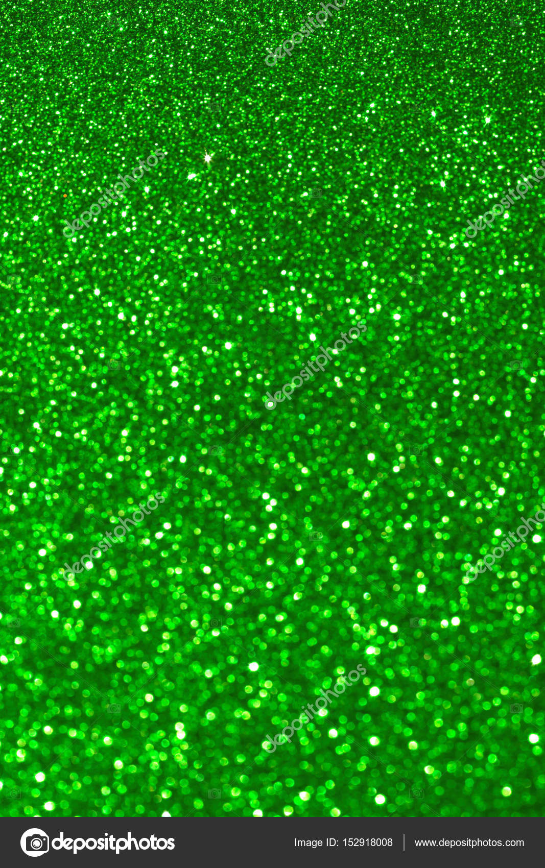 Green shiny background Stock Photo by ©andre2013 152918008