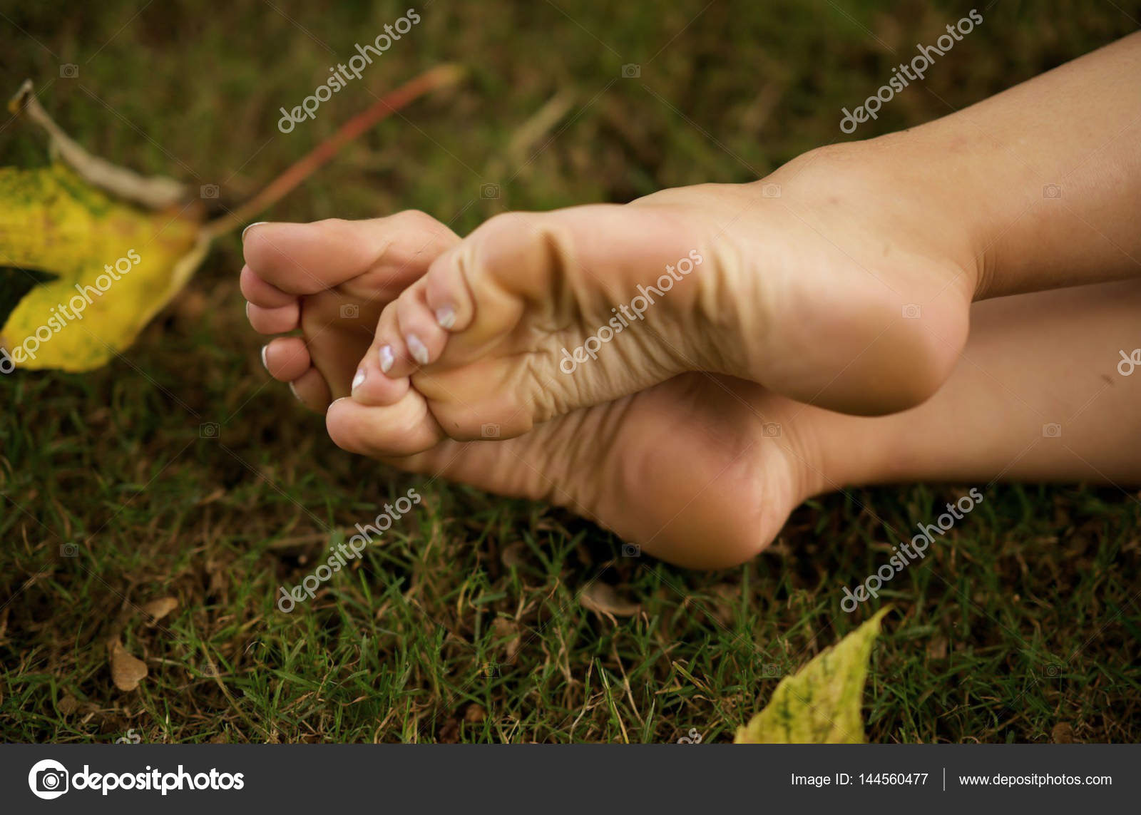 Beautiful pointed bare feet — Stock Photo © ilya_rumyantsev #144560477
