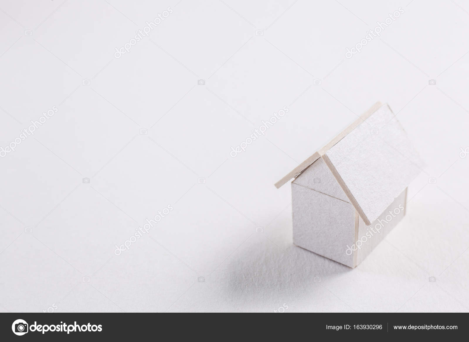 Building white paper house image idea — Stock Photo © niphon #163930296