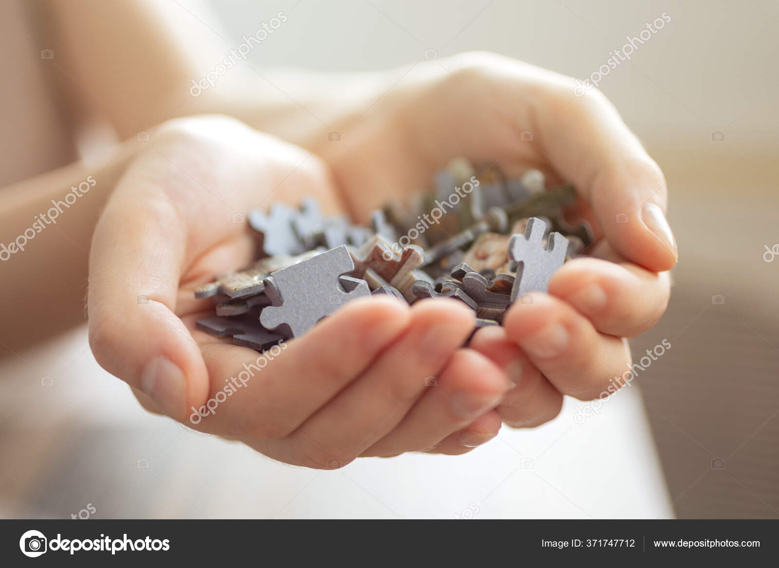 Mixed Jigsaw Puzzle Pieces Hands Macro Close Problem Solving Concept ...