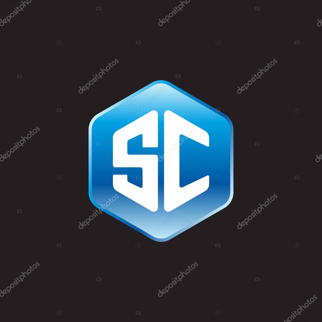 letras blancas iniciales sc sobre el signo azul sobre fondo negro 2022