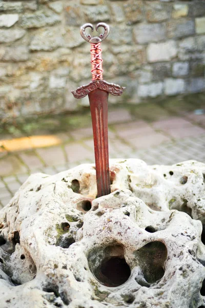 Sword arch Stock Photos, Royalty Free Sword arch Images | Depositphotos