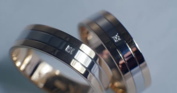 Connected wedding rings Stock Photo by ©Geckly 2600265