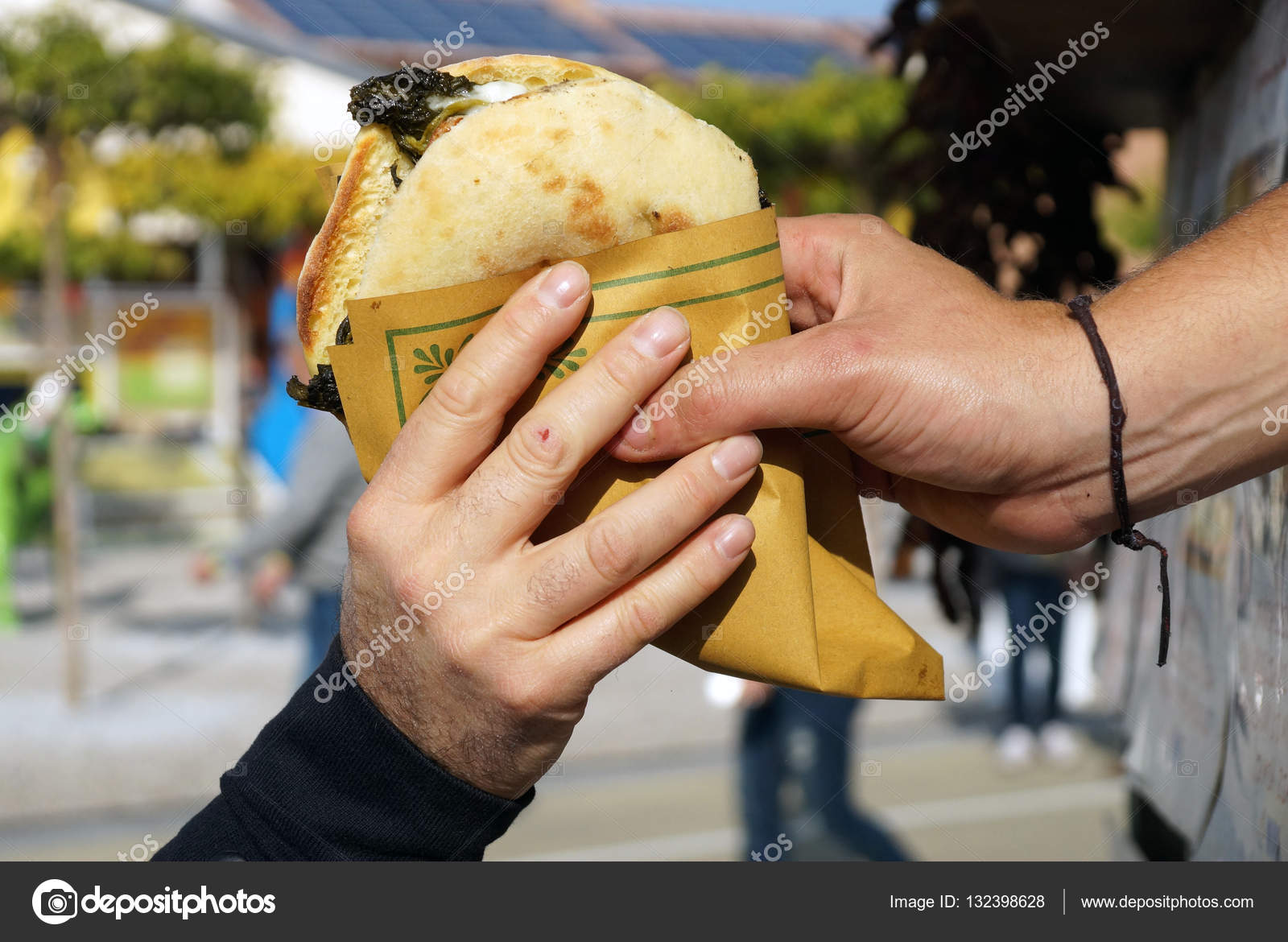 Grab a sandwich .Hamburger with pork, beef, and vegetables is in the ...