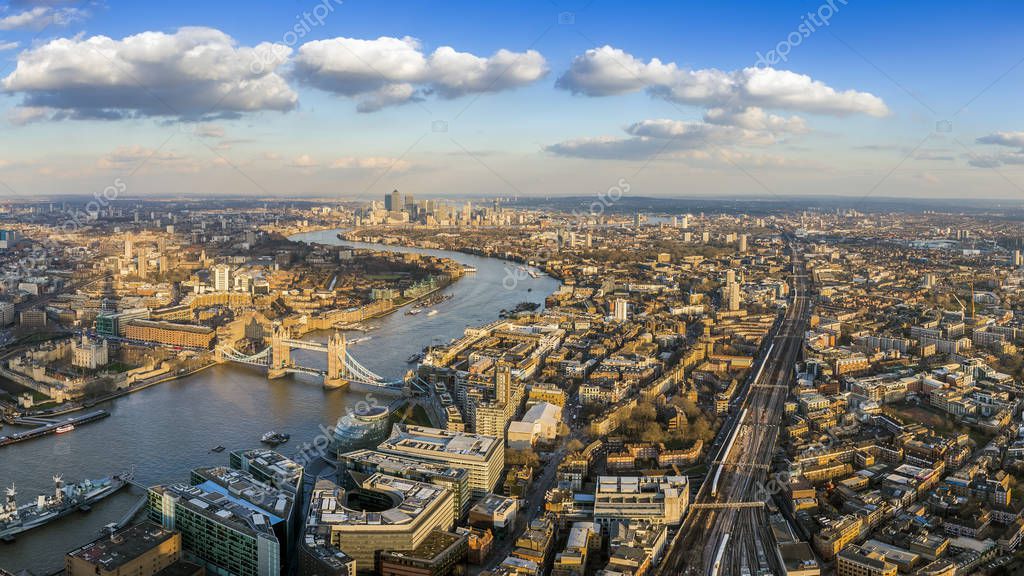 London, England - Panoramic aerial view of London with the famous Tower ...