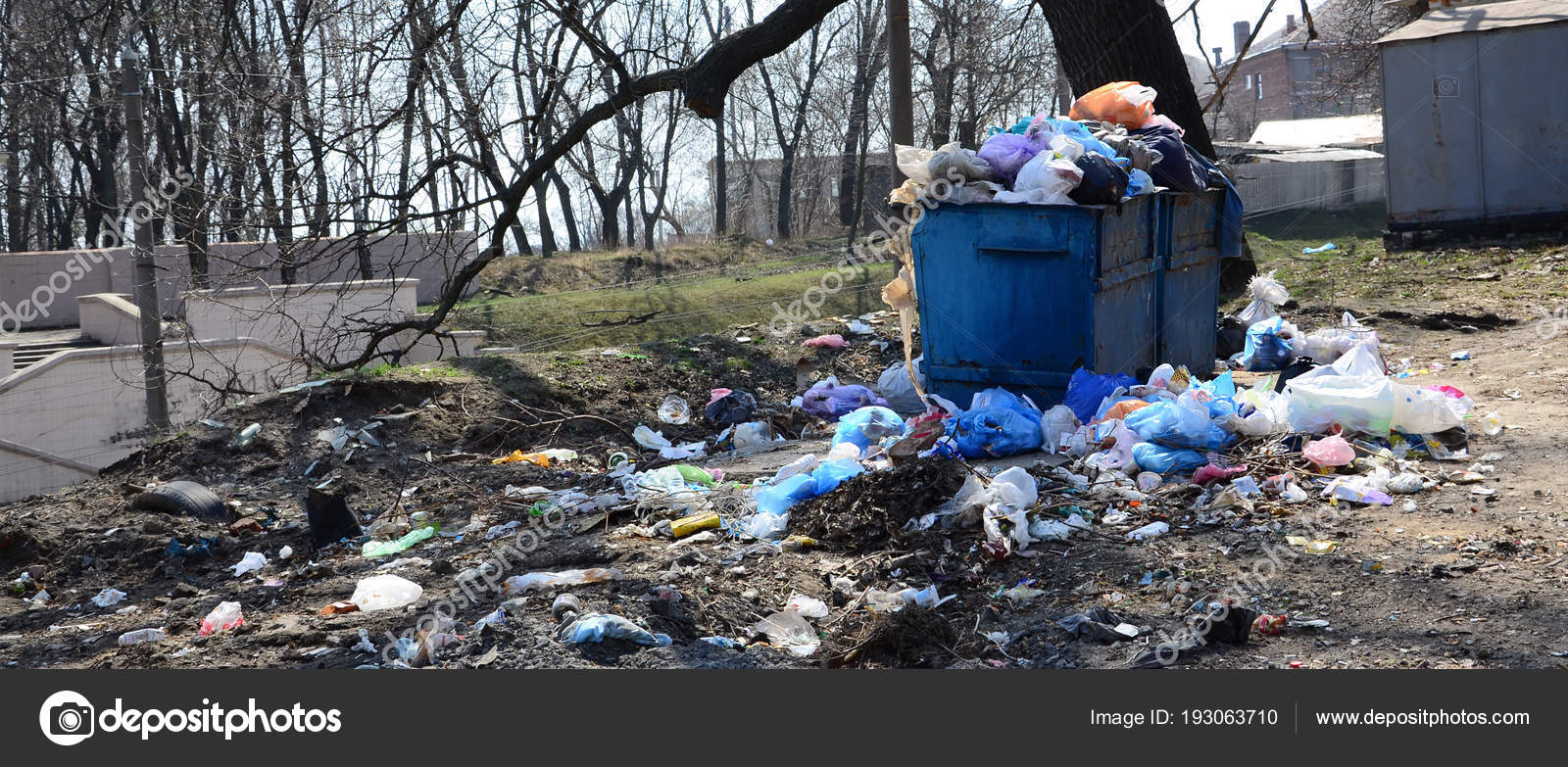 Garbage Can Packed Garbage Waste Untimely Removal Garbage Populated ...