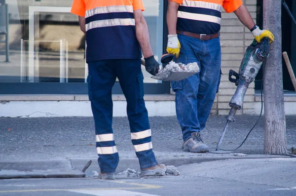 Road repair workers Stock Photos, Royalty Free Road repair workers ...