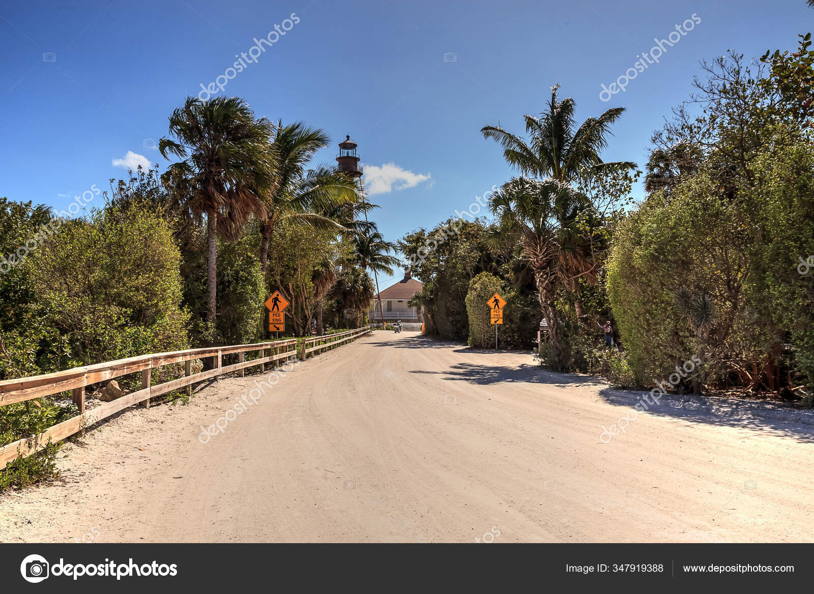 Road Leading Lighthouse Lighthouse Beach Park Sanibel Florida — Stock ...