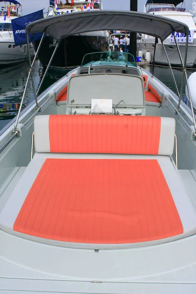 Power boat covers Stock Photos, Royalty Free Power boat covers Images ...