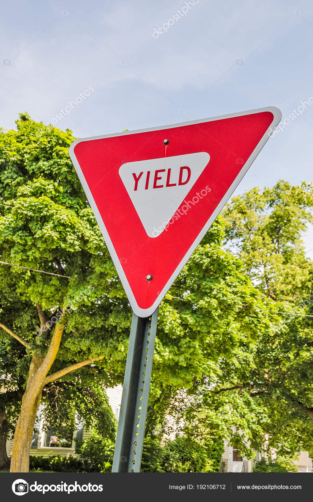 Red White Triangular Sign Letting Motorists Know Have Yield Right ...