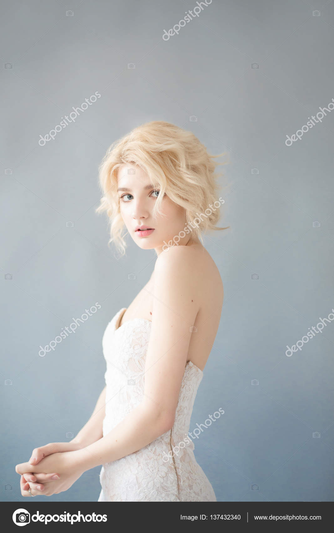 Young Blonde White – Telegraph Young Blonde White – Telegraph