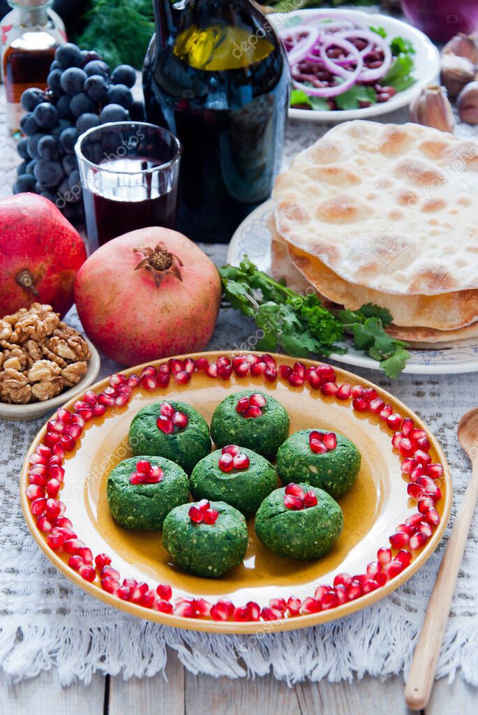 Espinacas pkhali, un entrante frio georgiano tradicional 2023