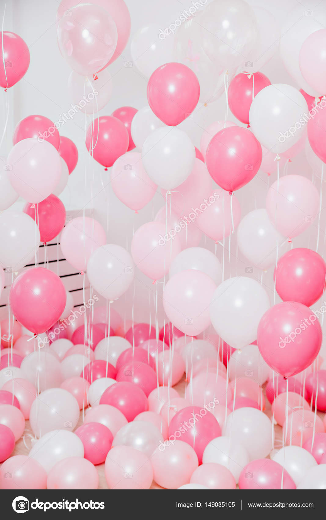 The room with pink balloons Stock Photo by ©Mukhomedianova 149035105