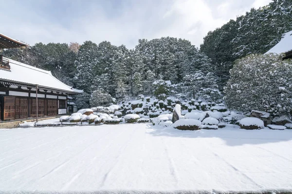 Japanese temple snow Stock Photos, Royalty Free Japanese temple snow ...
