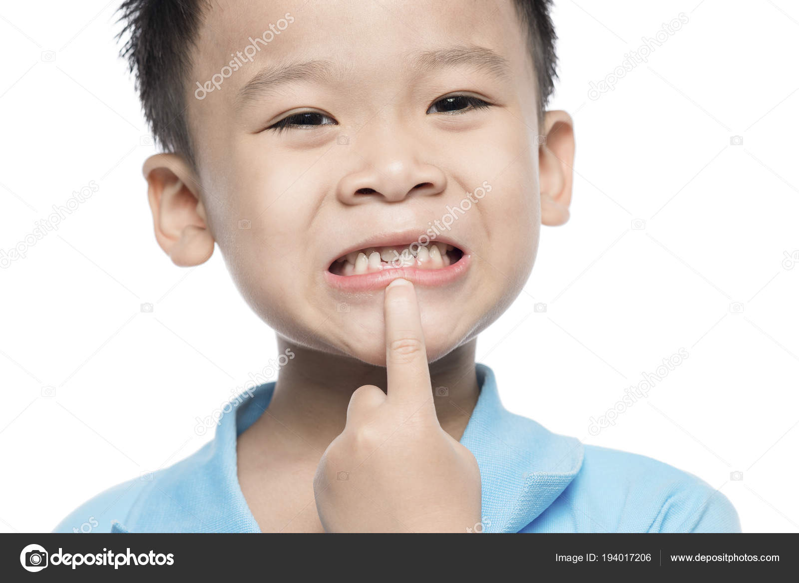 Little Boy Showing Lost Tooth Close View — Stock Photo © makidotvn ...