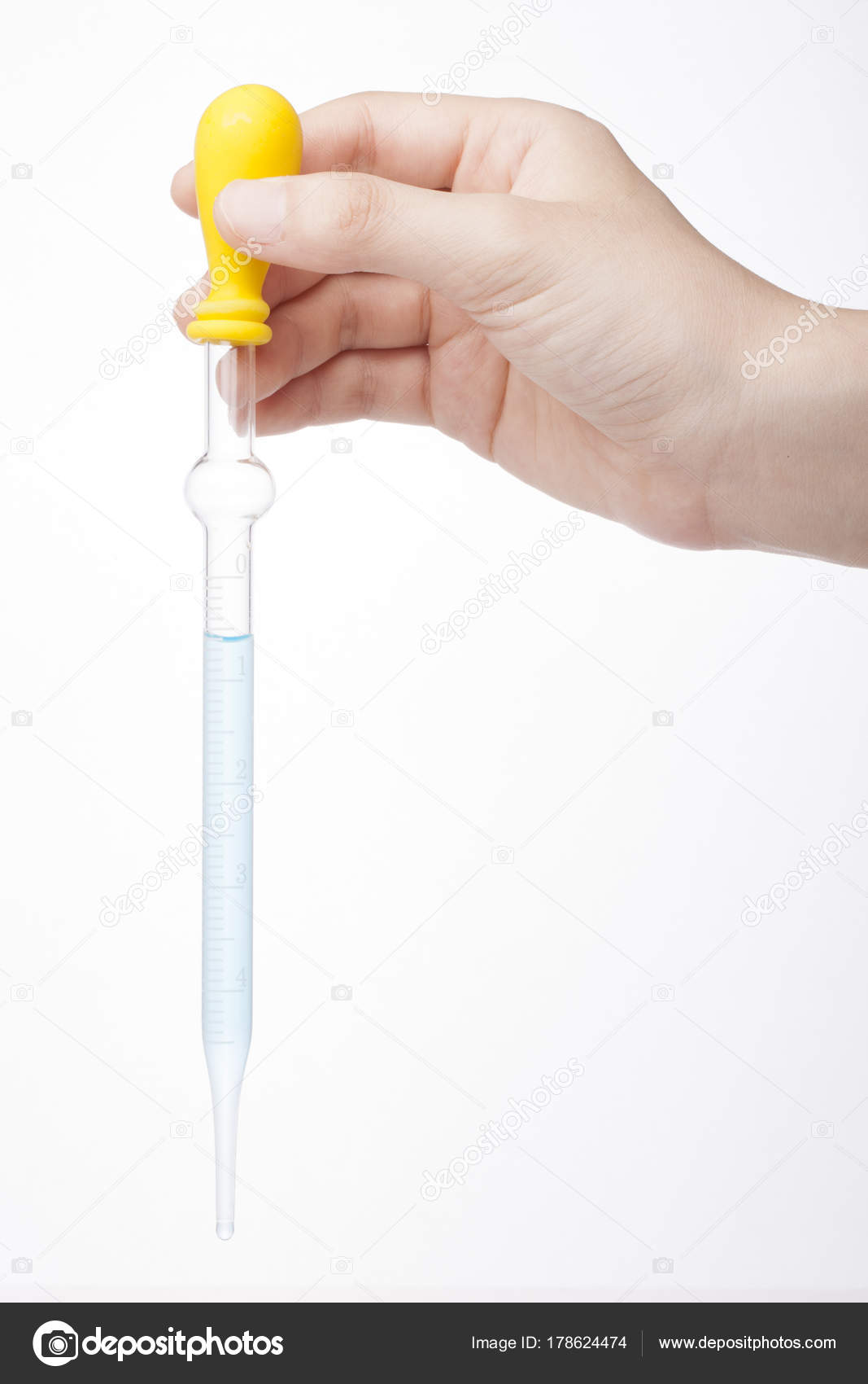 Graduated Pipette Laboratory Apparatus