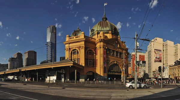 Flinders street station station Stock Photos, Royalty Free Flinders ...