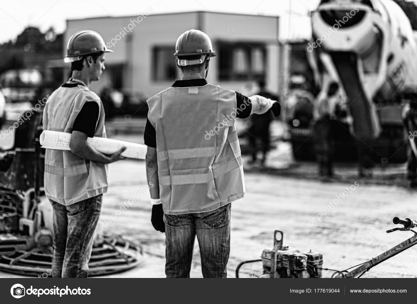 Engineers Working Construction Site — Stock Photo © microgen #177619044