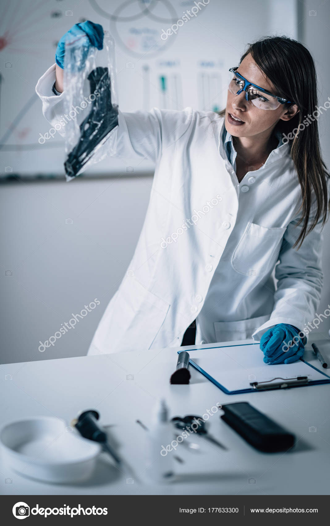 Forensic Science Lab Forensic Scientist Examining Gun Evidences — Stock ...