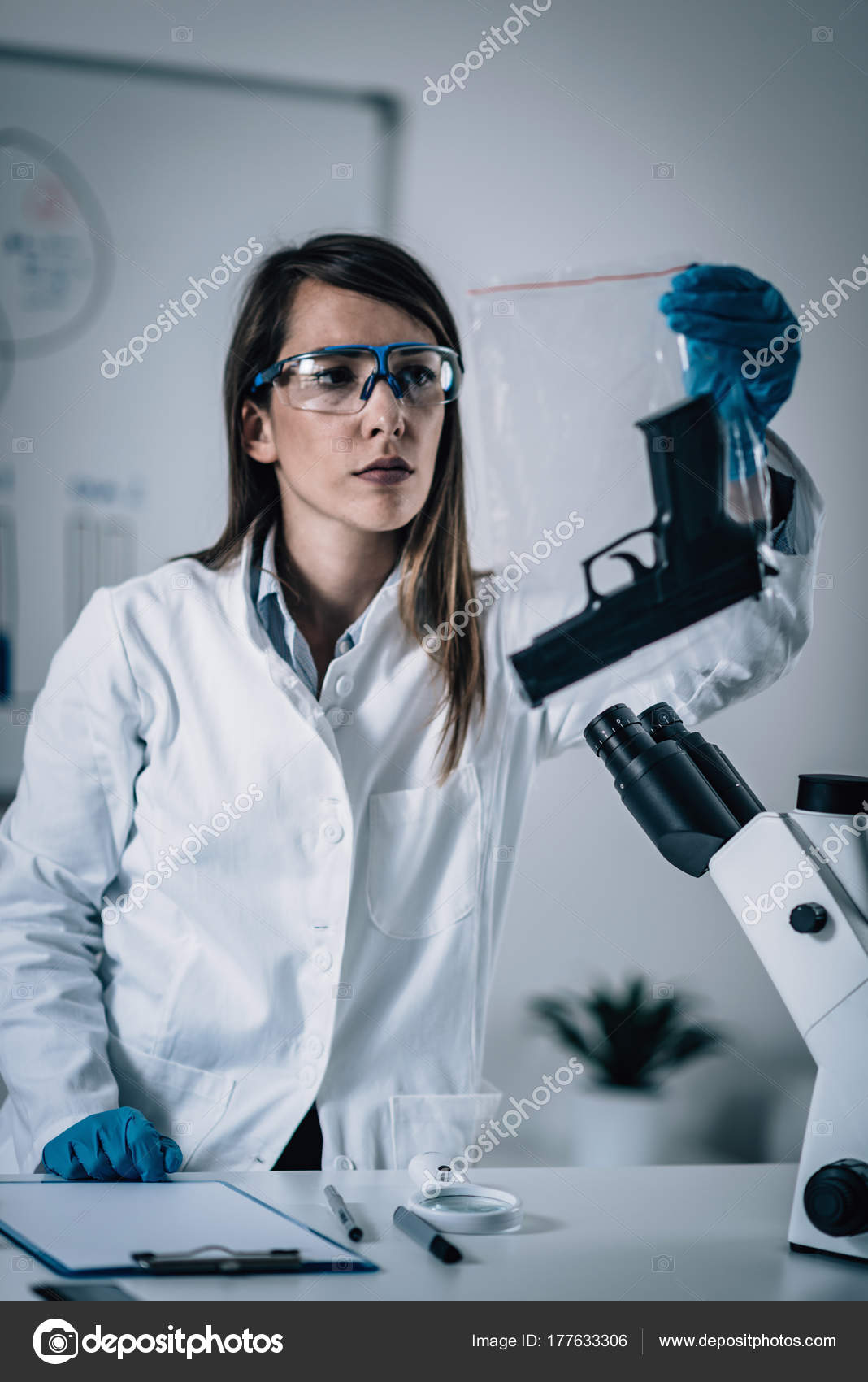 Forensic Science Lab Forensic Scientist Examining Gun Evidences — Stock ...