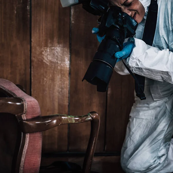 Police Forensic Detective Photographing Crime Scene Collecting Evidence ...