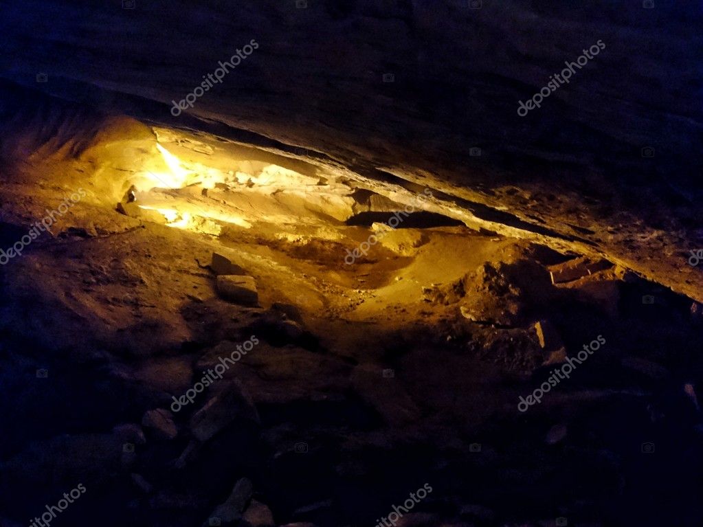 Dupnisa Cave Demirkoy Kirklareli Turkey — Stock Photo © Mehmet_KILIC ...